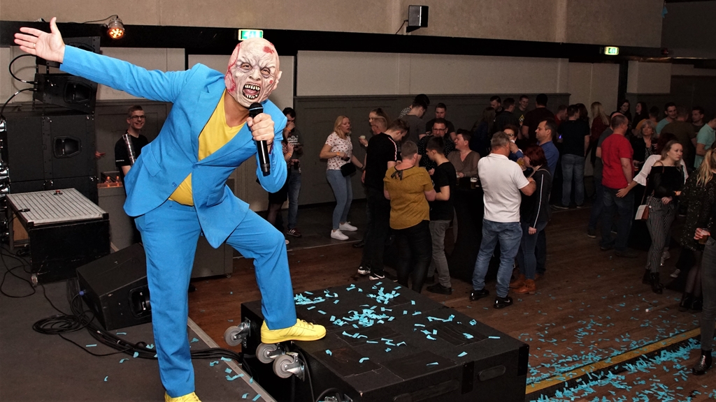 een nieuw zaai feestje 03 – TV-krant