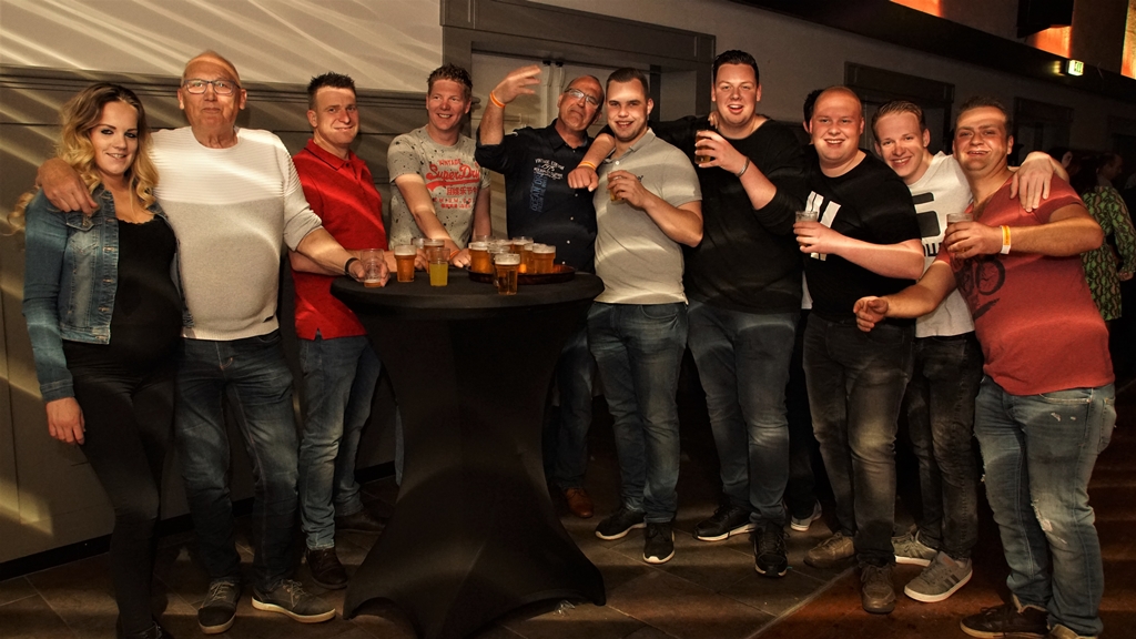 een nieuw zaai feestje 06 – TV-krant