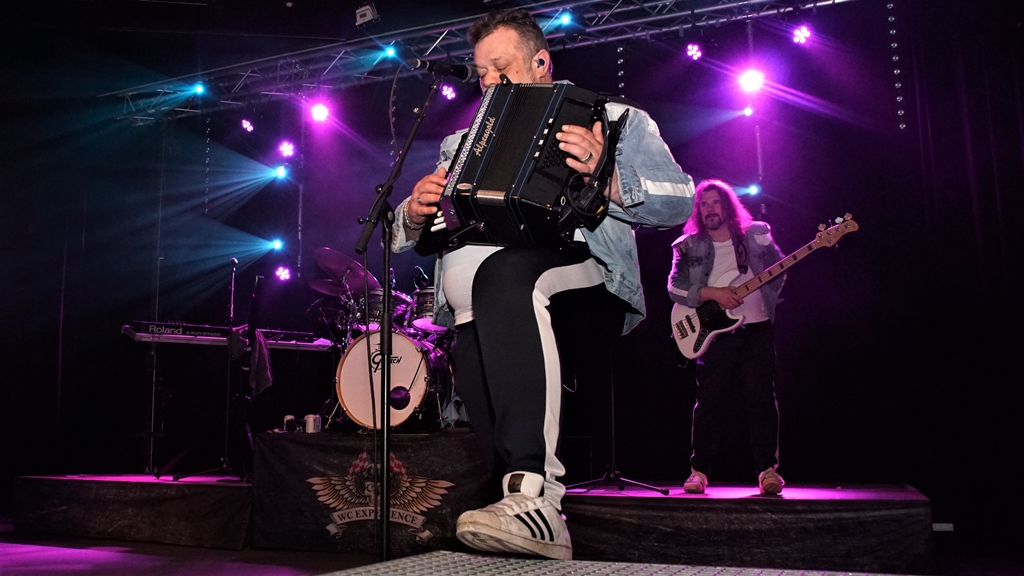 een nieuw zaai feestje 12 – TV-krant