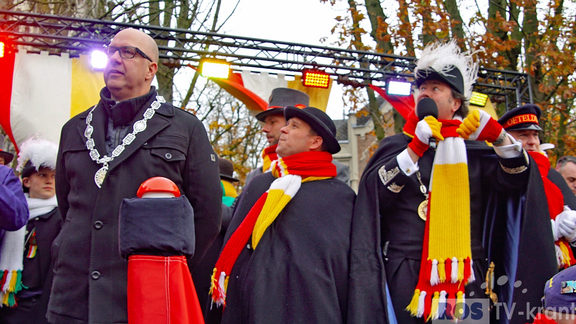 Oeteldonk is officieel geopend (5) – TV-krant