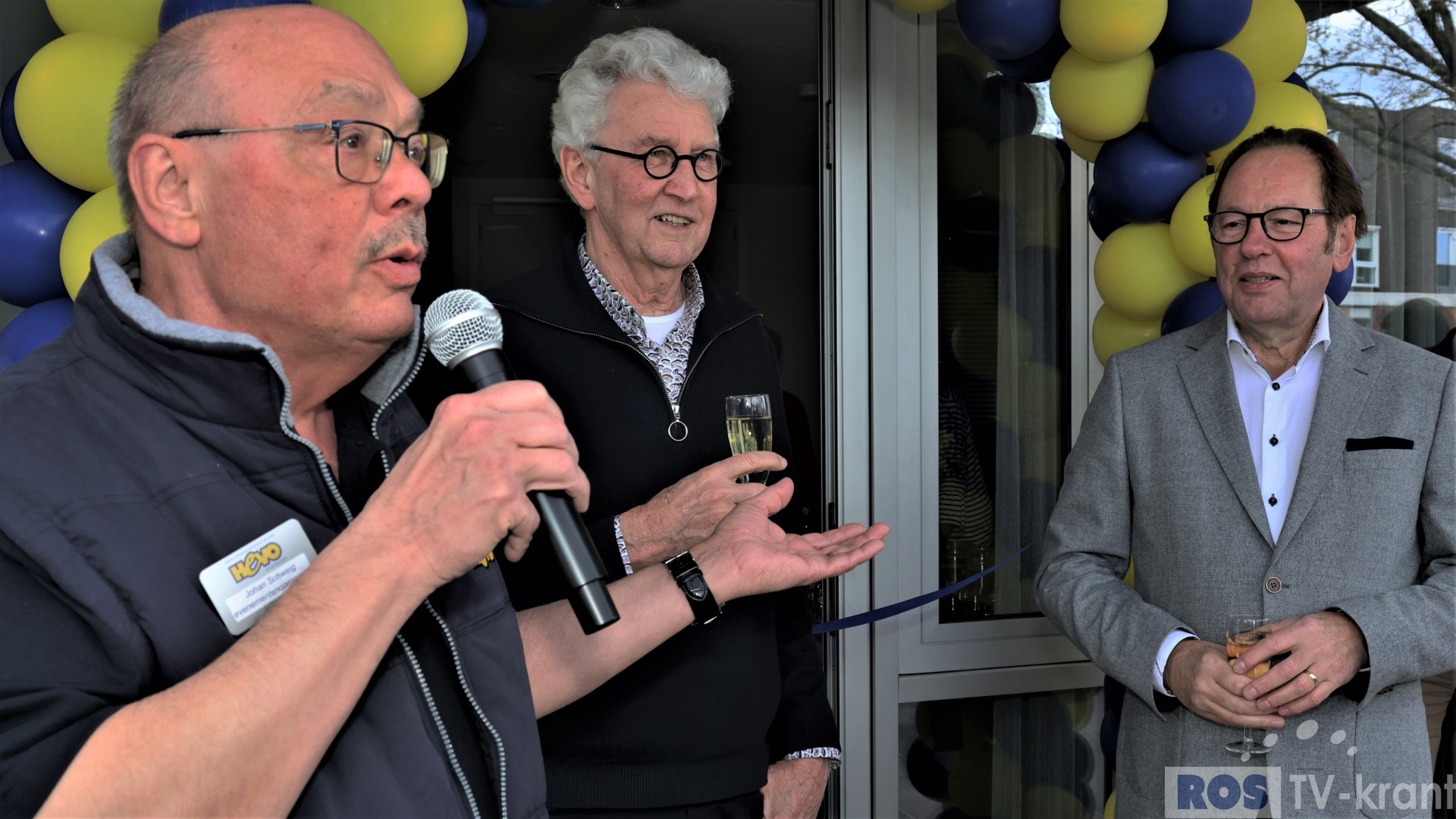 Opening-Alexanderven-Hevo-07.JPG – TV-krant