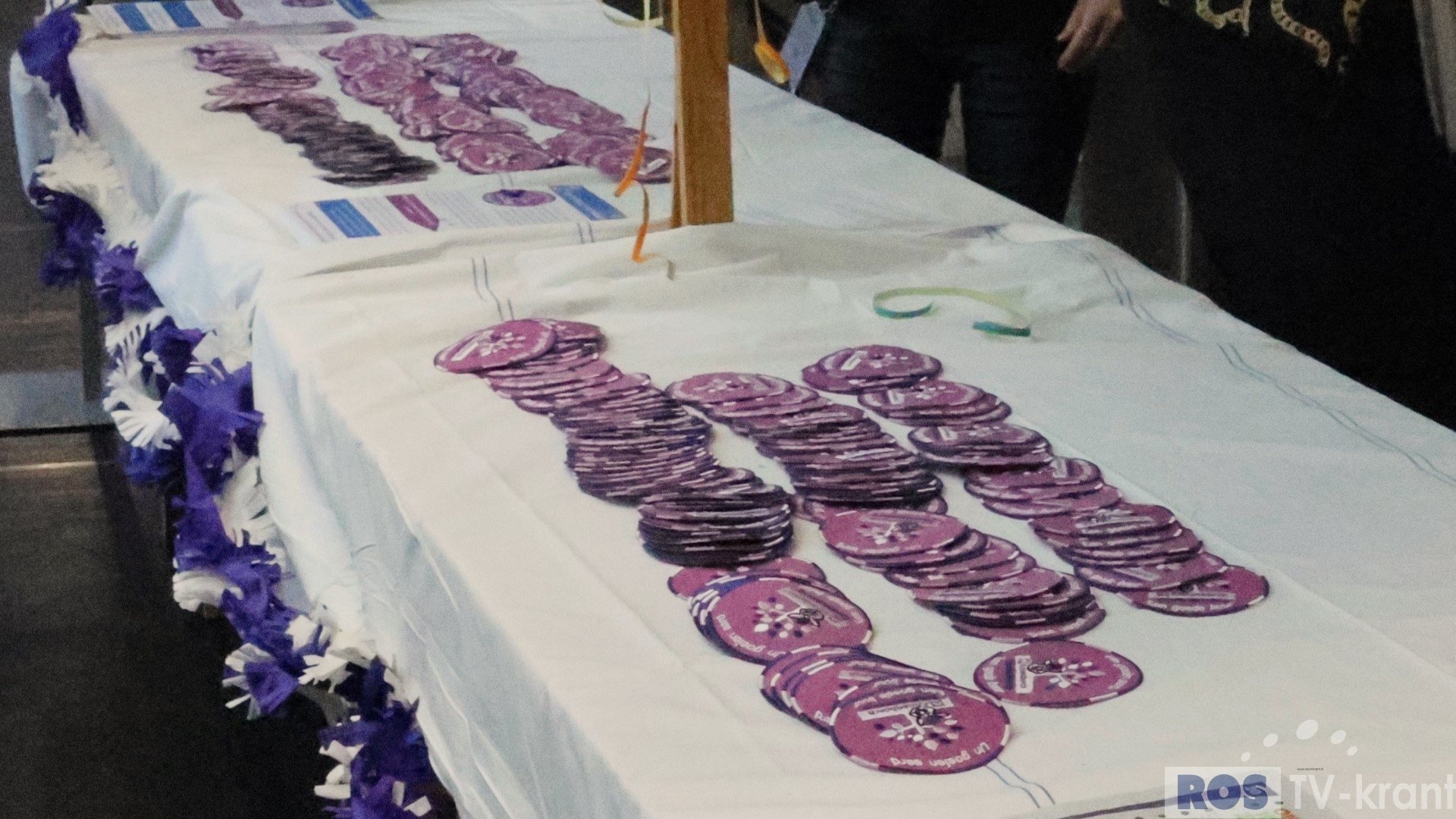 Dur-mekaar-vur-mekaar-op-de-Annenborch-03.JPG – TV-krant