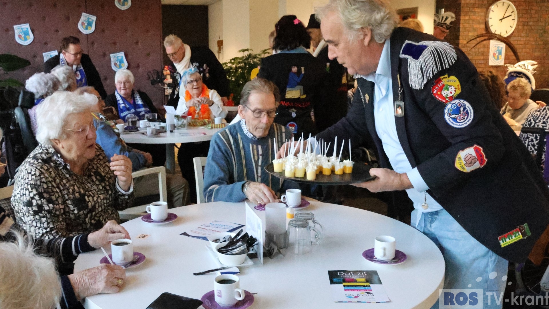 Dur-mekaar-vur-mekaar-op-de-Annenborch-14.JPG – TV-krant