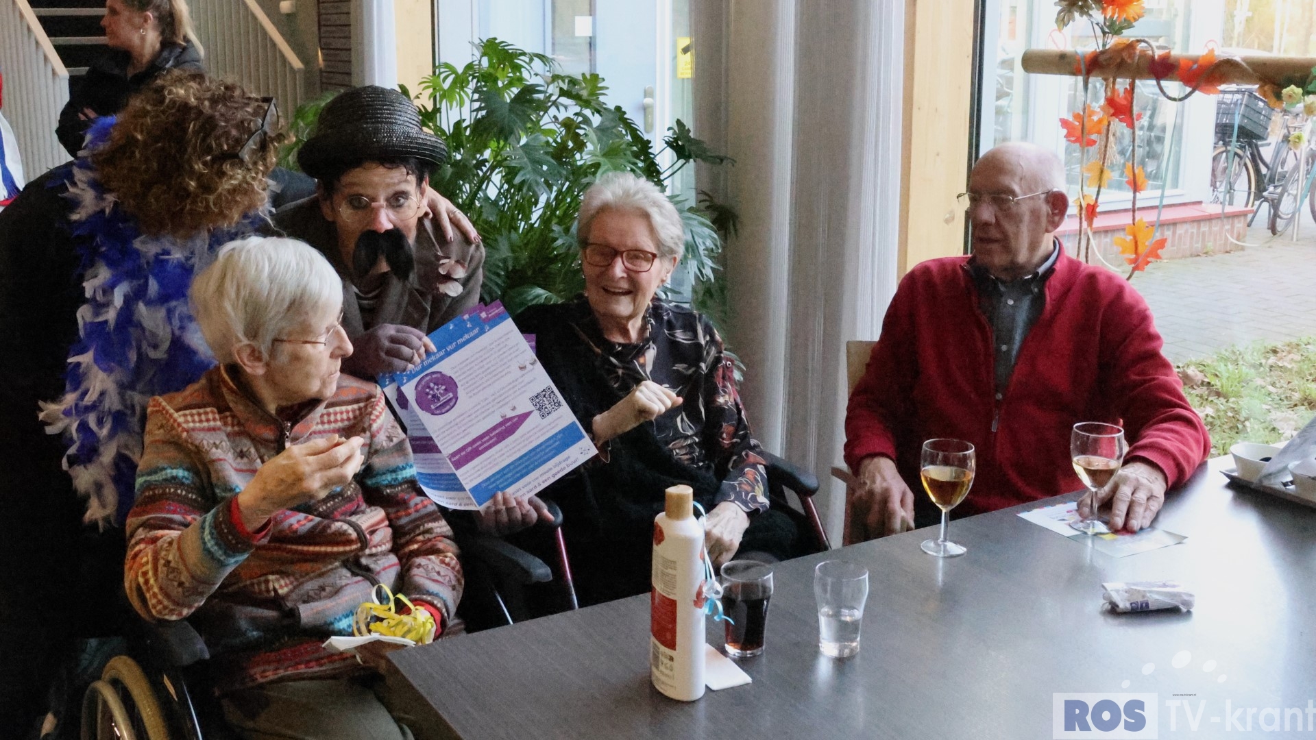 Dur-mekaar-vur-mekaar-op-de-Annenborch-22.JPG – TV-krant