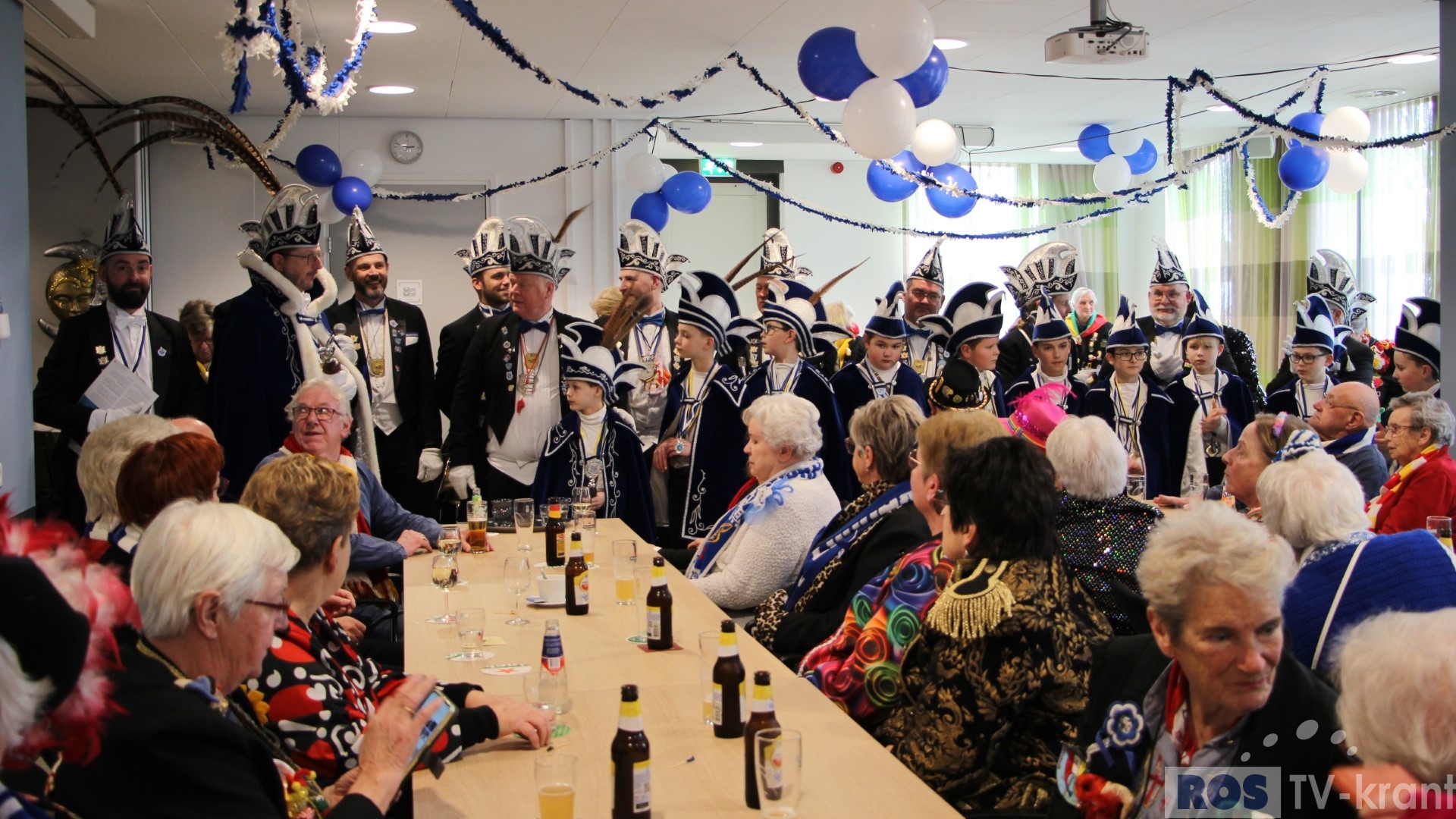 Hevo-Carnaval-08.JPG – TV-krant