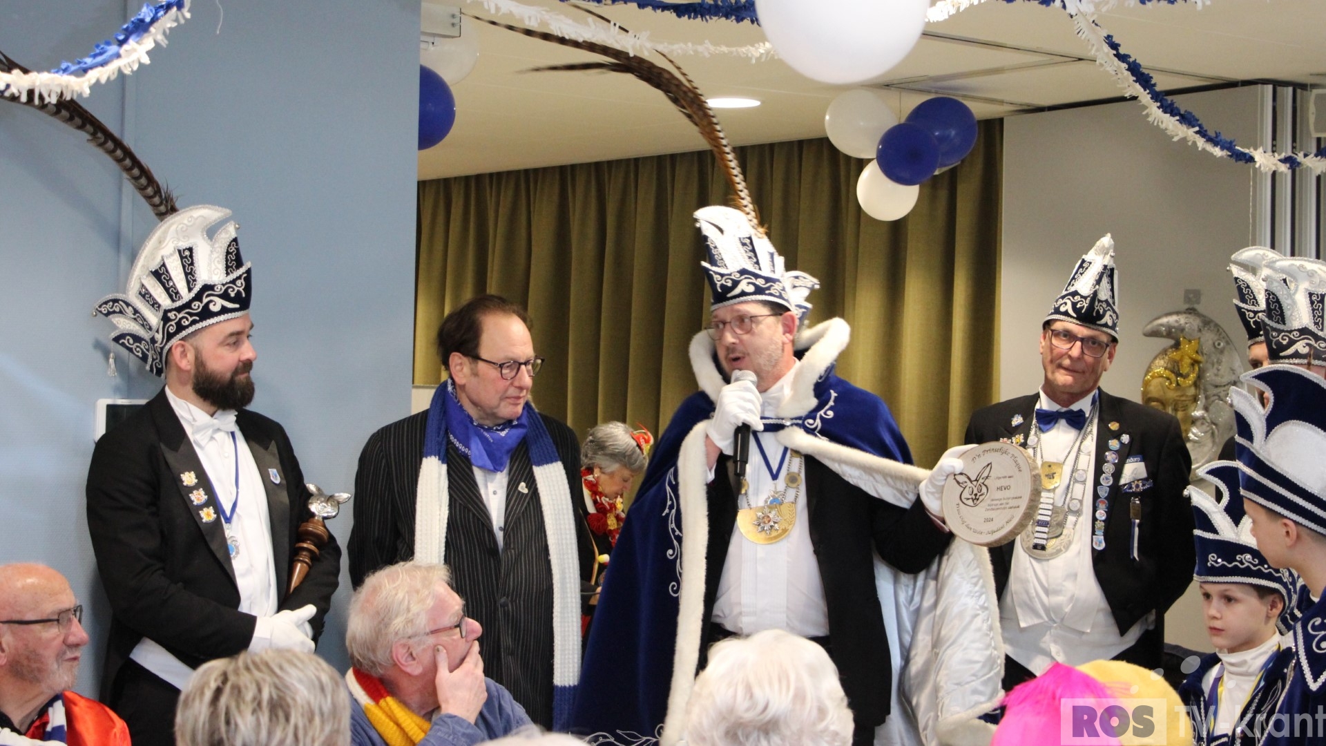 Hevo-Carnaval-10.JPG – TV-krant